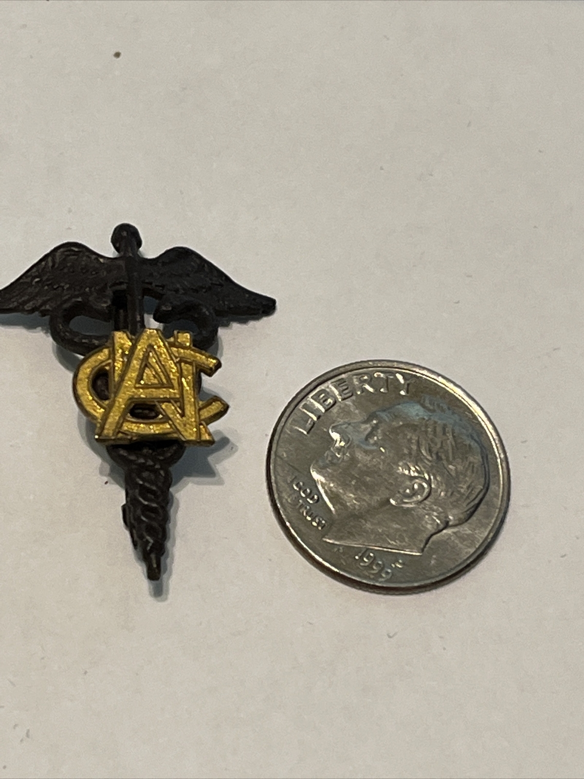 WWI U.S. Army Nurse Corps Insignia Medical Caduceus Pin Back Authentic ...