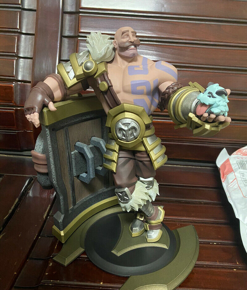 The Heart Of The Freljord Statue Figure New LOL Official League of ...