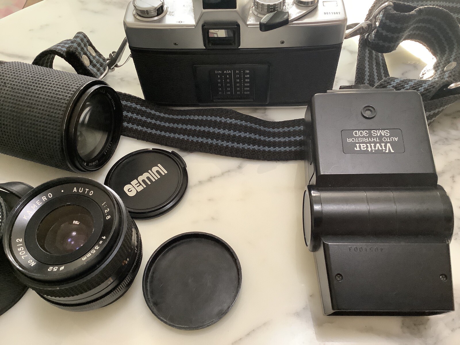 vintage - Minolta SRTMC-II 35mm CAMERA w/ EXTRA LENSES & Accessories ...
