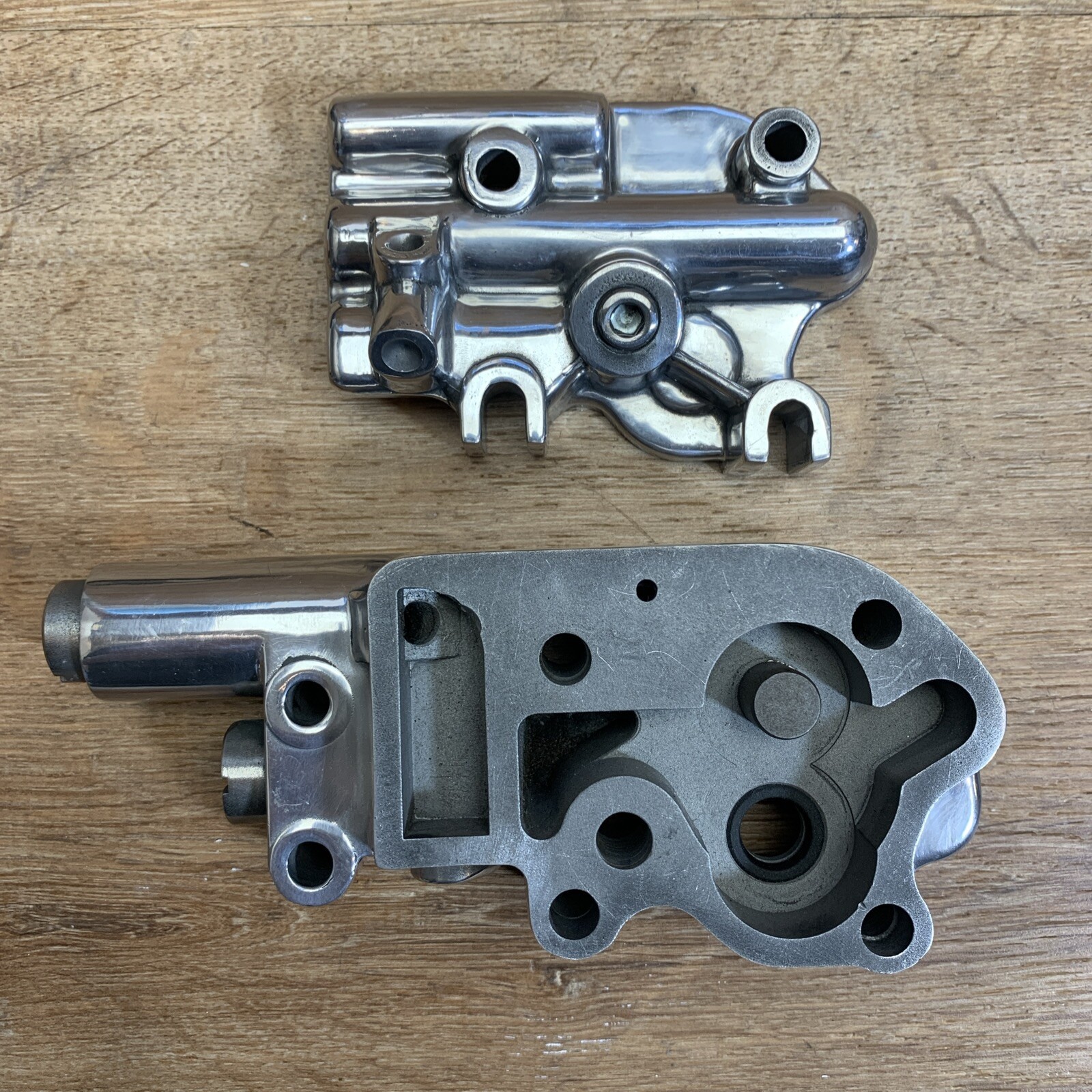 68 up Harley Shovelhead Oil Pump Body OEM 26219-68b for sale online | eBay