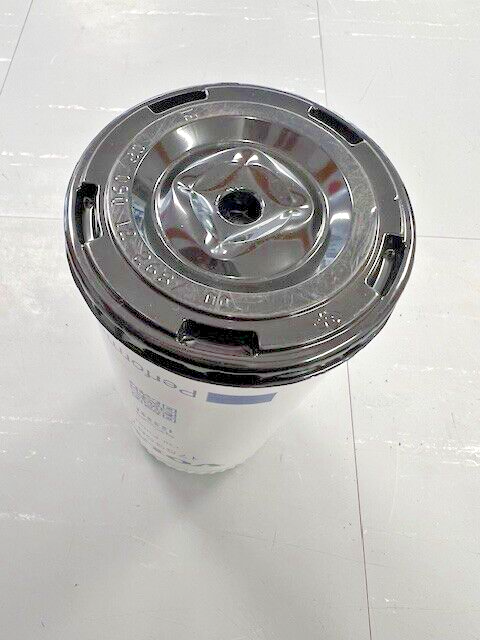 Volvo Engine Oil Filter Part No 17535679 was 17457469 3831236 17535046 ...