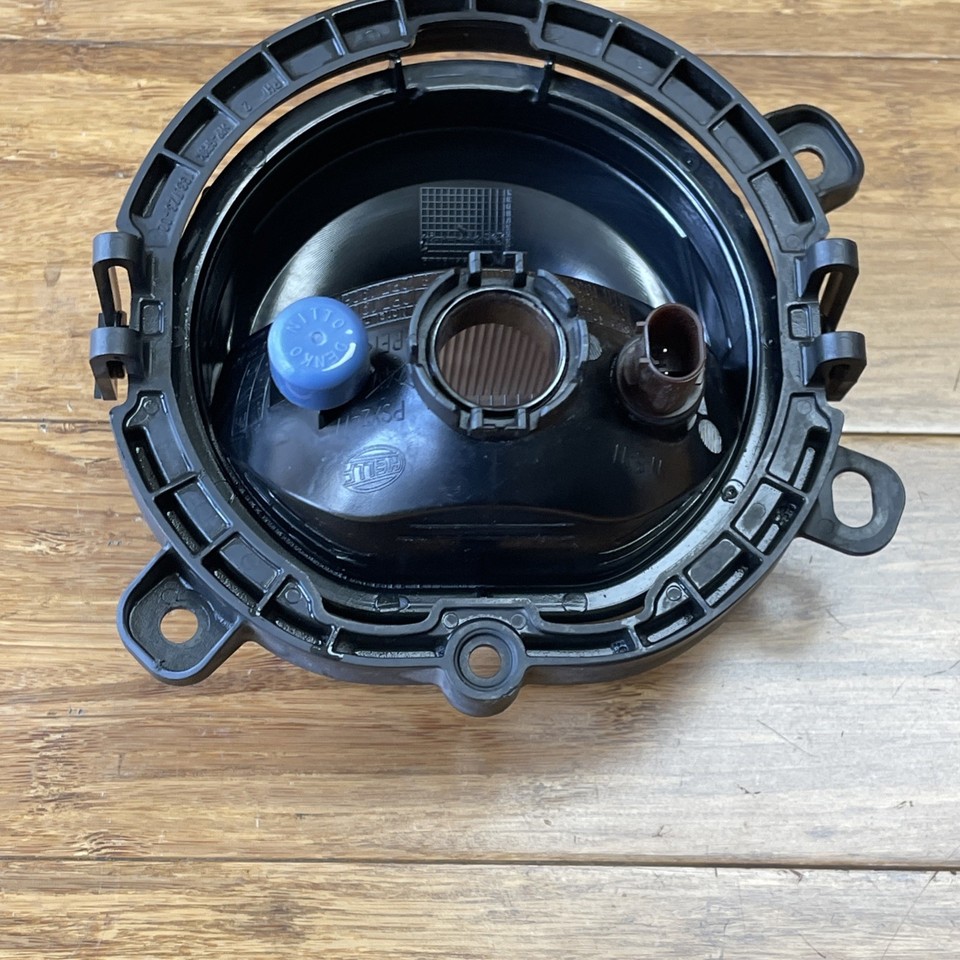 2015 2016 2017-2024 MINI COOPER CLUBMAN F54 RIGHT SIDE FOG LIGHT OEM GG ...