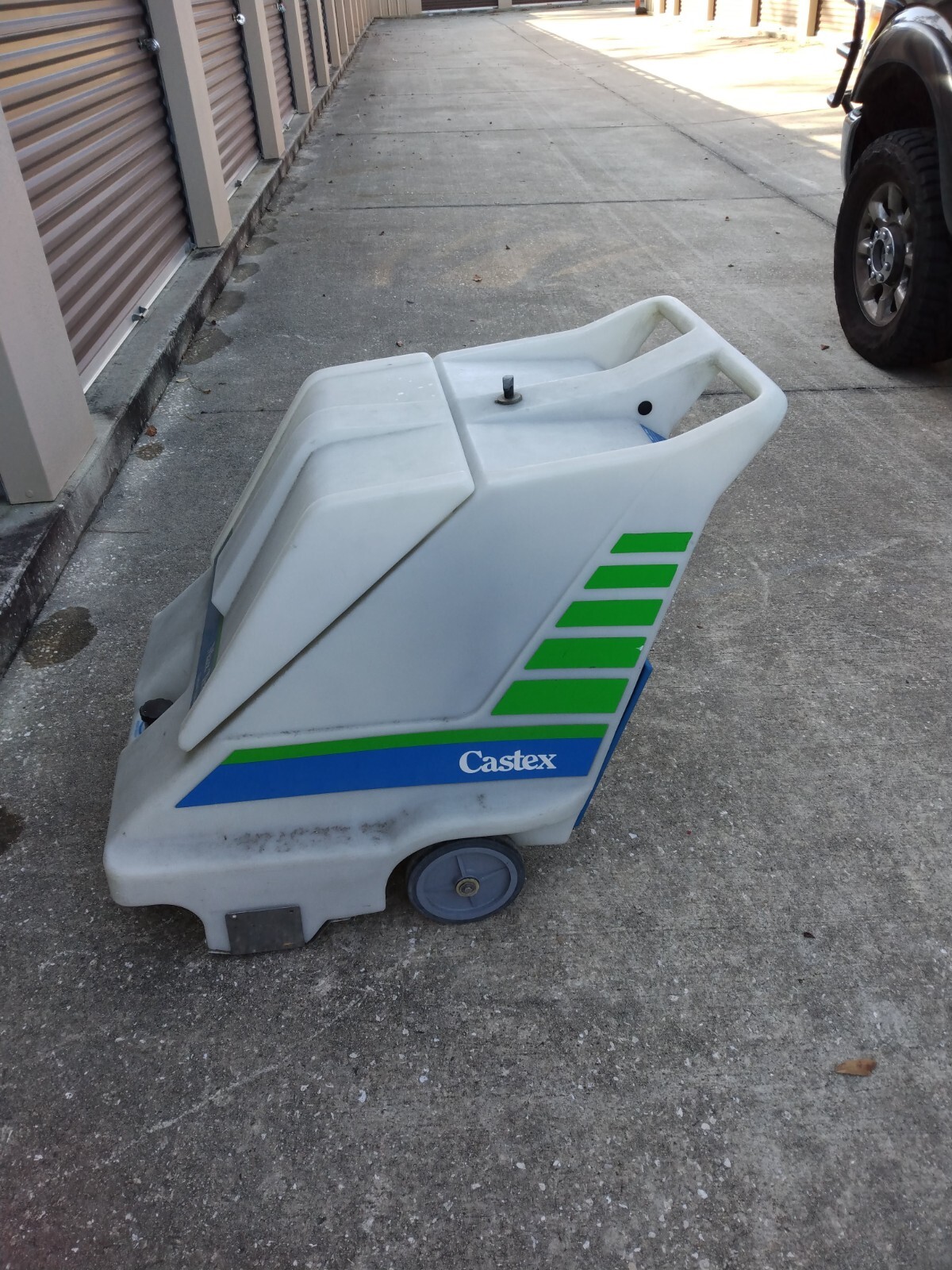 Castex Max Trac Wide Area Carpet Commercial Vacuum Cleaner WV3000 for ...