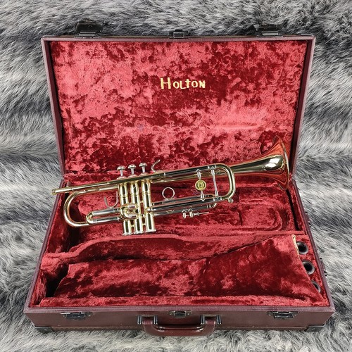 Holton T101GB Brass Instrument Trumpet with Hard Case Used B Condition ...