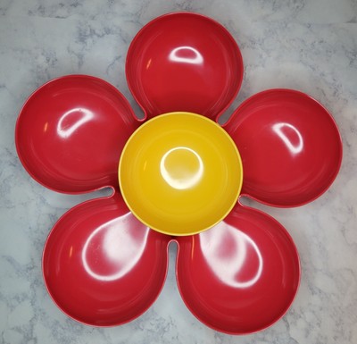 Pier 1 One Daisy Flower Shaped Chip & Dip Snack Tray Red Yellow ...