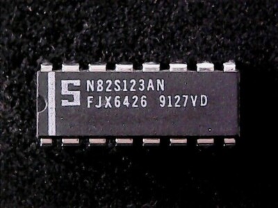 10 Pcs lot N82S123AN Signetics/Philips PROM BLANK Plastic, DIP IC. | eBay