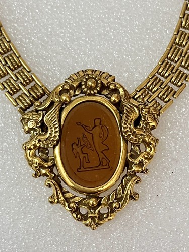 Signed "Goldette" Intaglio Cameo Vintage Necklace Cupid Arrow Estate ...