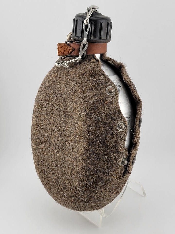 Original WWII WW2 M31 German Military Canteen Flask w/ Wool Cover. VG ...