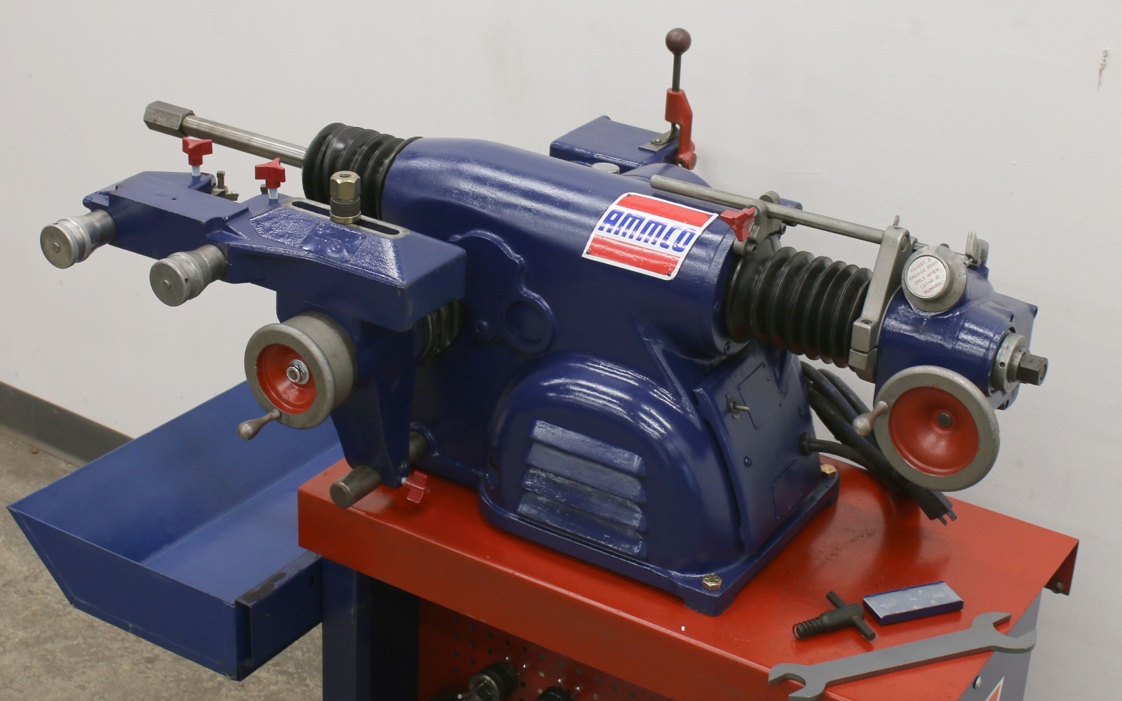 Ammco 4000 Disc Drum Brake Lathe Loaded w/ 3-Jaw Double Chuck Adapter ...