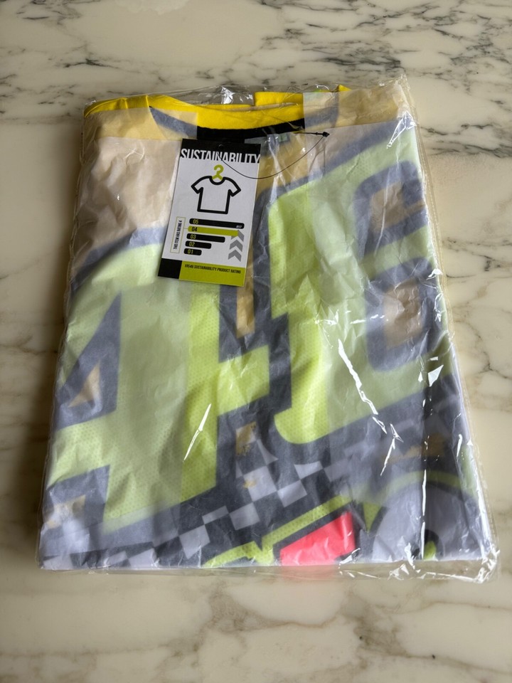VR46 Valentino Rossi Merchandise (t-shirt, cap, speaker, etc) | eBay