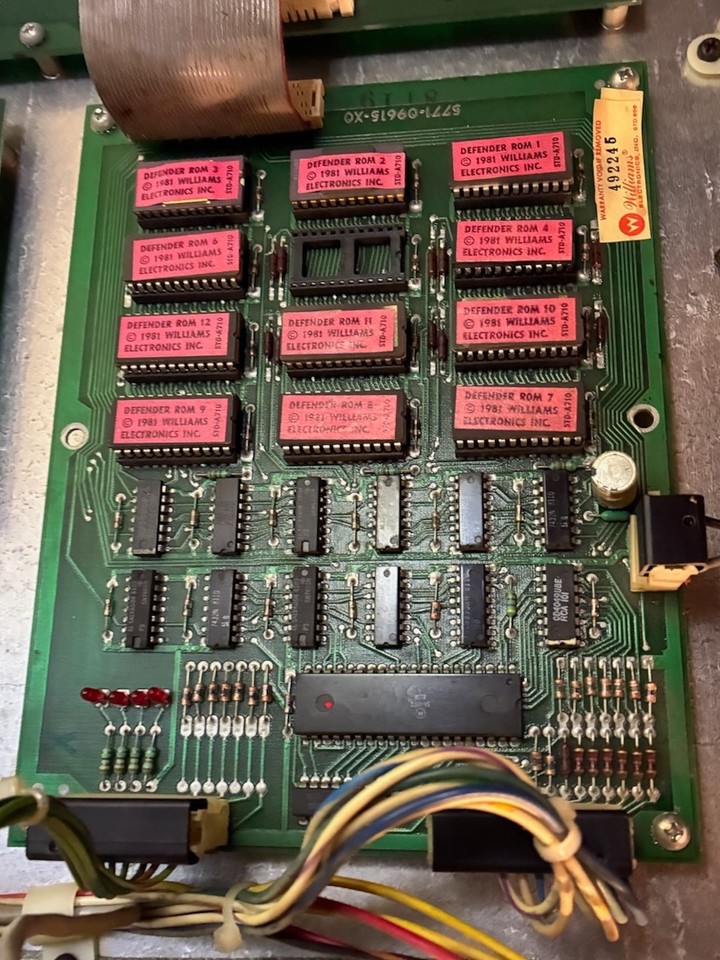 DEFENDER video arcade game with extra board set! | eBay