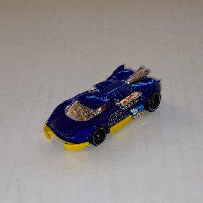 2000 Hot Wheels MAELSTROM Die Cast Car Blue with Yellow Trim #68 | eBay