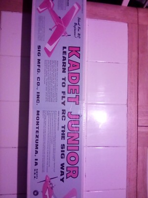 Vintage SIG "KADET JUNIOR" HANDS-OFF REMOTE-CONTROL MODEL AIRPLANE ...