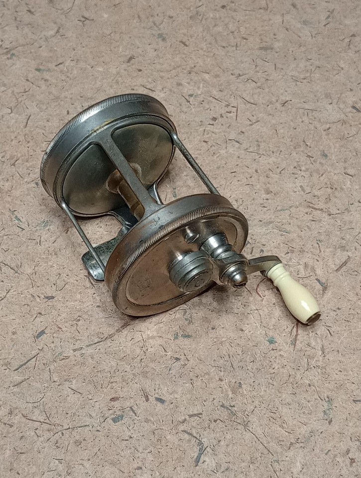 Vintage A.F. Meisselbach MFG Tripart No. 580 Baitcasting Fishing Reel ...