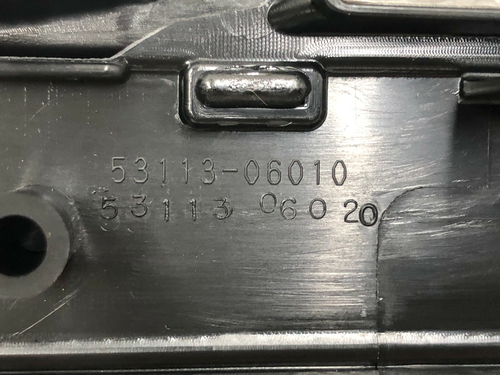 2018 - 2020 Toyota Camry XLE Lower Bumper Grille Grill OEM 53113-06010 ...