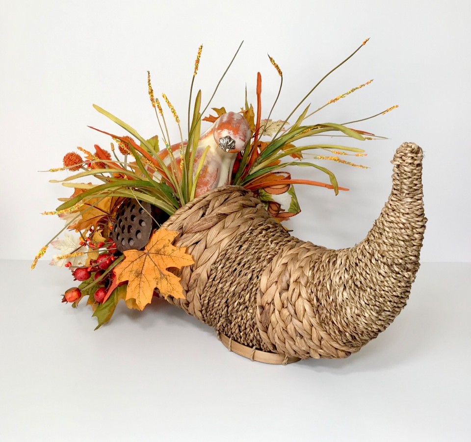 WICKER CORNUCOPIA FALL BASKET LARGE CENTERPIECE ARRANGEMENT ...