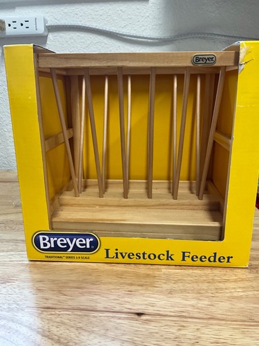 BREYER #2058 WOOD LIVESTOCK FEEDER FOR TRADITIONAL SIZE NIB | eBay