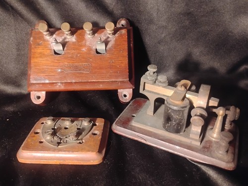 Atq J.H. Bunnell New York Telegraph parts lot Key Sounder Wood Base ...