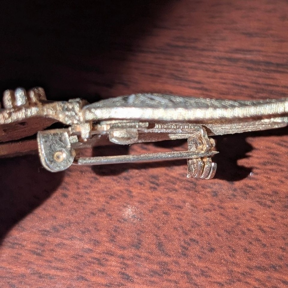 VINTAGE MAMSELLE Signed Mid-Century Modern Textured Gold Pin | eBay