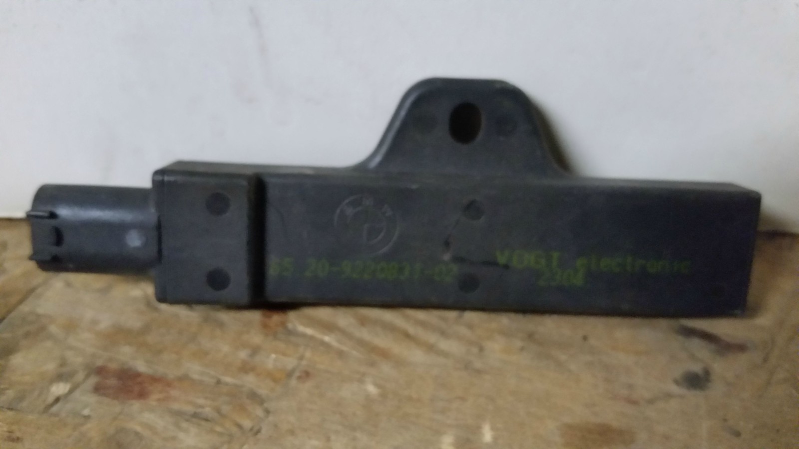 12 BMW 550i 5 Series Module 65.20-9220831-02 Rear Bumper Mounted OEM | eBay