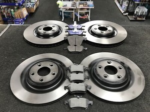 FOR JAGUAR XF XJR XK FRONT AND REAR BRAKE DISCS & PADS SET | eBay