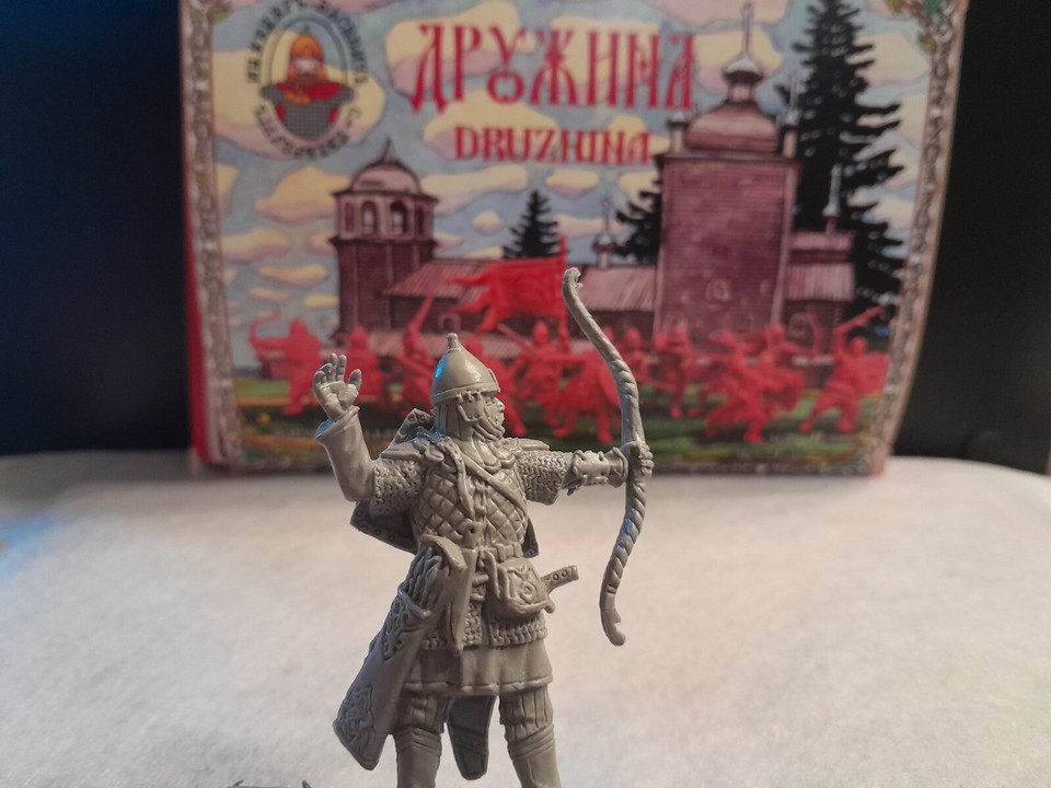 ENGINEER BASEVICH SET 39 DRUZHINA (SQUAD) 12 FIGURES IN 12 POSES | eBay