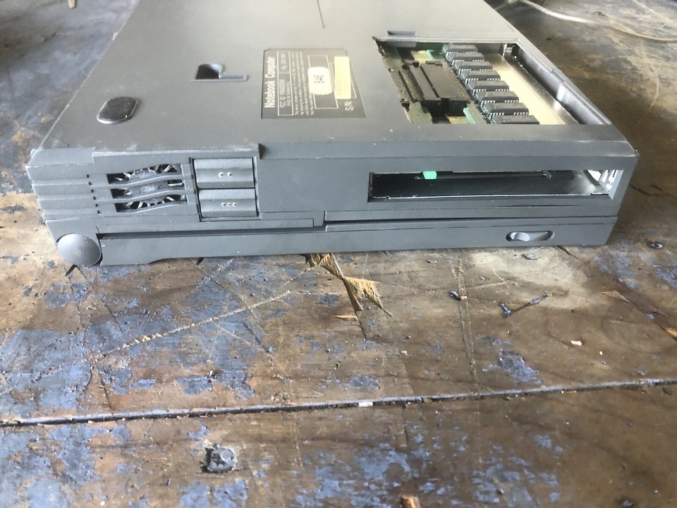 VINTAGE SAGER COMPUTER SYSTEM LAPTOP COMPUTER | eBay