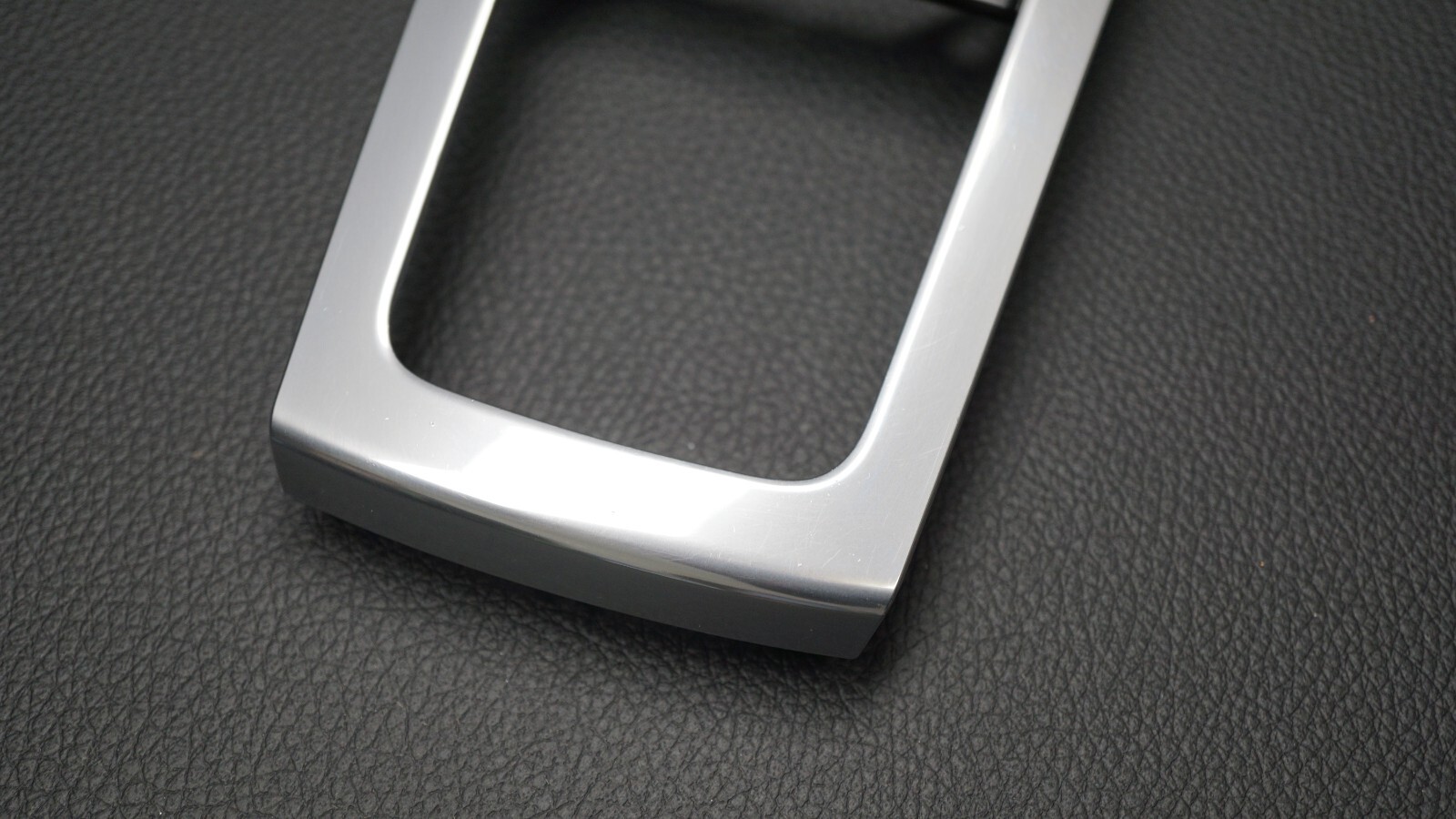 GENUINE PORSCHE MACAN 95B GEAR SELECTOR SURROUND TRIM RHD 95B.863.419 ...