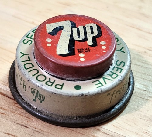 RARE VINTAGE METAL 7UP BOTTLE CAP OR TOP | eBay