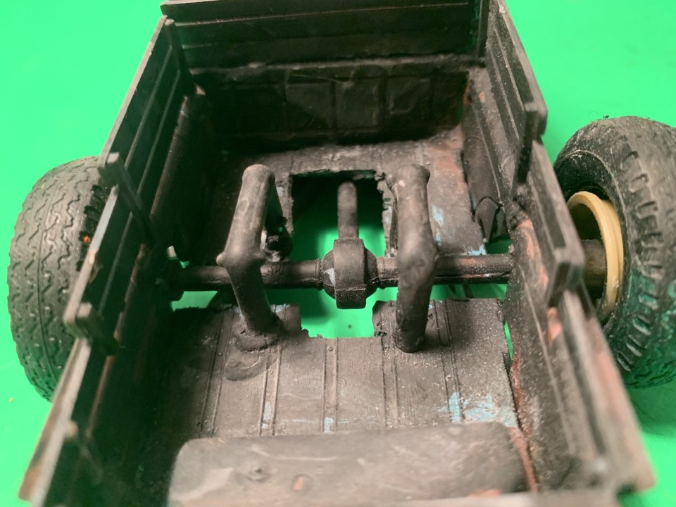 Built Model Cars -1937 Ford Rat Rod Garage Junkyard Barn Find Diorama ...