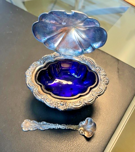 Vintage Shell Shaped Dish w/Cobalt Blue Glass Insert | eBay