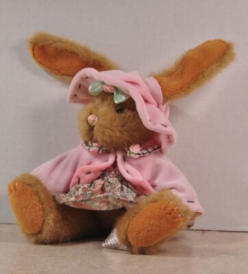HugFun Int'l Bunny Rabbit W/Dress, Jacket, Hat and Articulated Legs | eBay