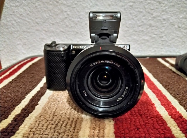 Sony Alpha NEX-5N 16.1MP Digital Camera - Black (Kit w/ 18-55mm Lens ...