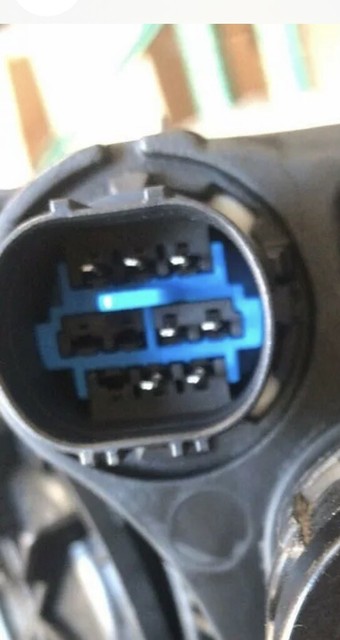 2016 Hyundai Tucson OEM Headlight Left Side 92101 D3150 for sale online ...