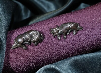 18/19th C. GOTO MENUKI COW OX BULL Japanese Samurai Sword Tsuba Fuchi ...