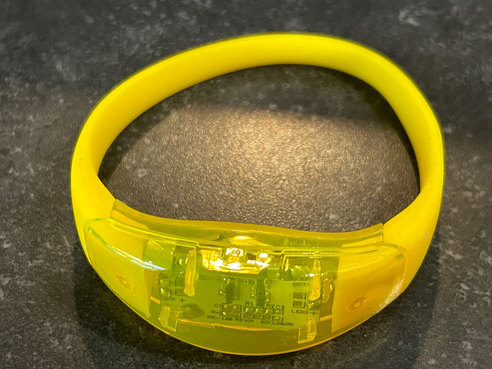 BANGLE BRACELET FLASH GLOW BAND LIGHT-UP EL LED MOTION SOUND ACTIVATED ...