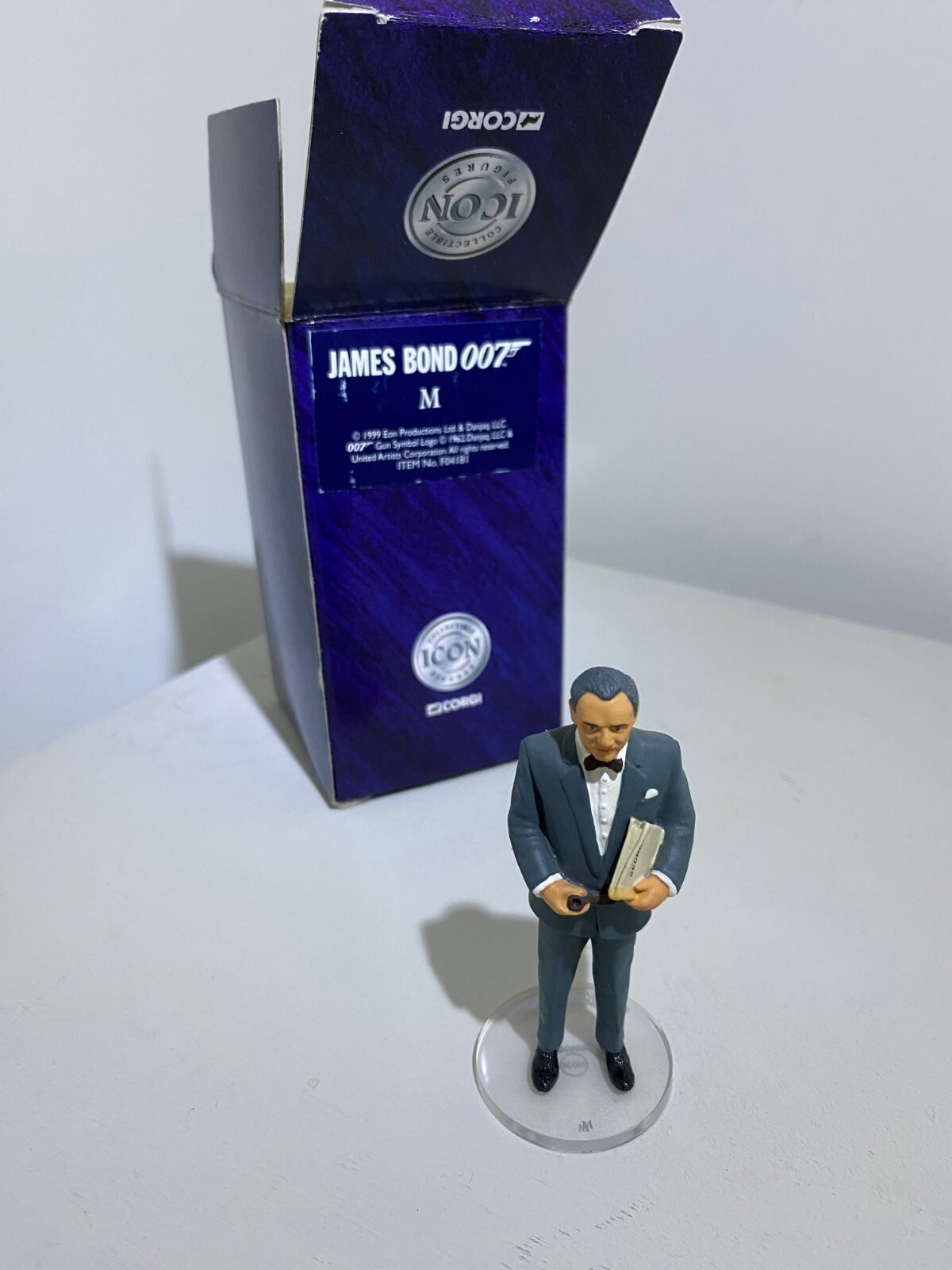 Corgi Icon James Bond 007 Collection figures, Set of 19 (no limited ...