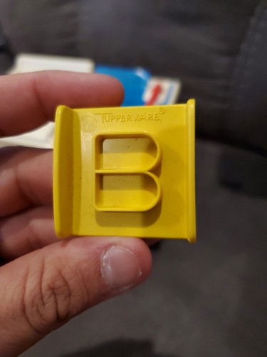 VTG Tupperware RARE Yellow Butter Stamp Pat Initial B & Divider #1690 ...