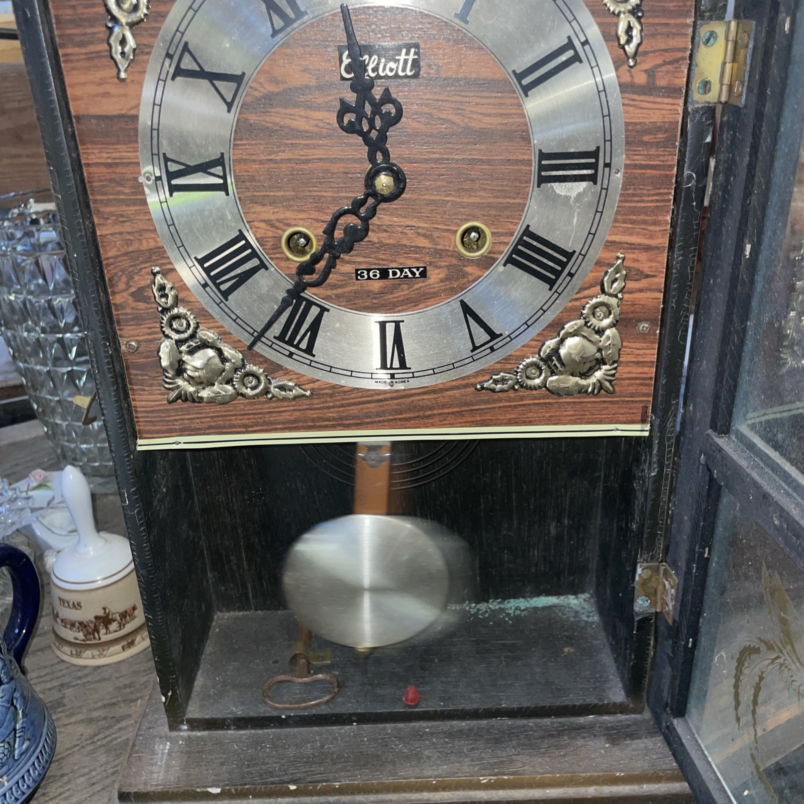 Elliot Mantel Clock- Made In Korea- Tested- Working good | eBay