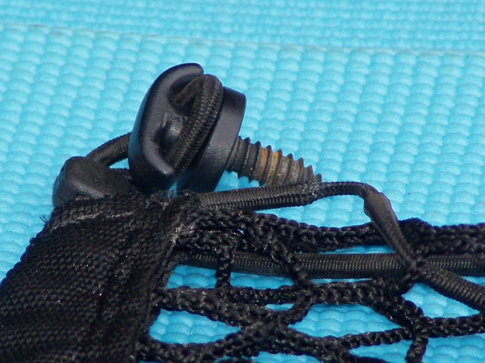 04-09 Mazda 3 cargo net | eBay