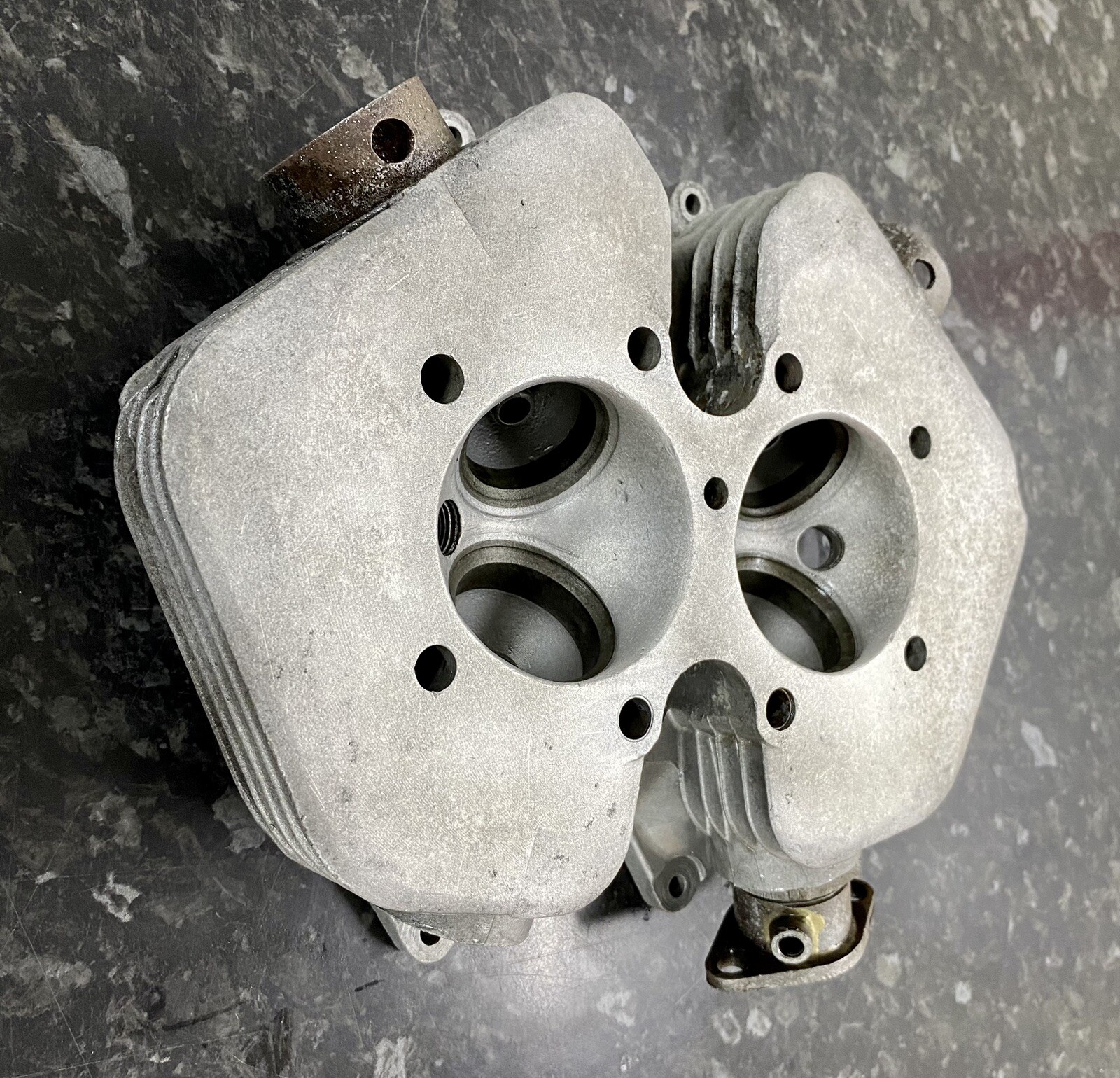 TRIUMPH T120 650 BONNEVILLE 9 STUD CYLINDER HEAD Classic Race ...