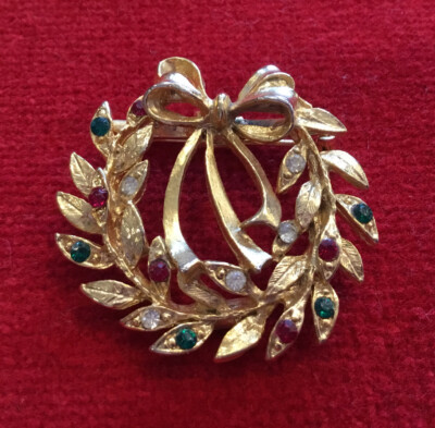Vintage EISENBERG ICE Christmas WREATH BROOCH Pin Gold Tone ...