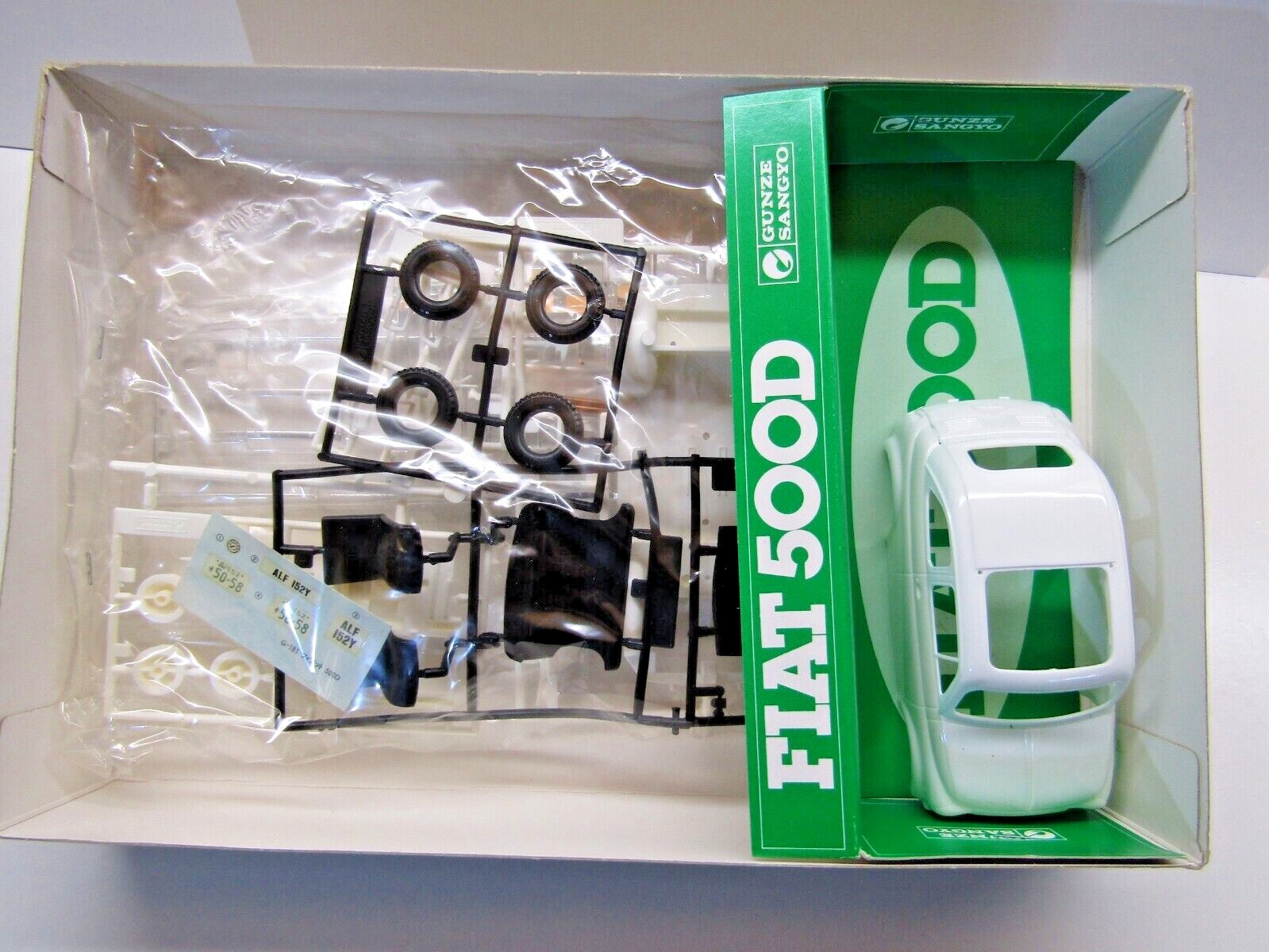 Gunze Sangyo 1:24 Scale Fiat 500D Model Kit - New - Kit # G-181:700 | eBay