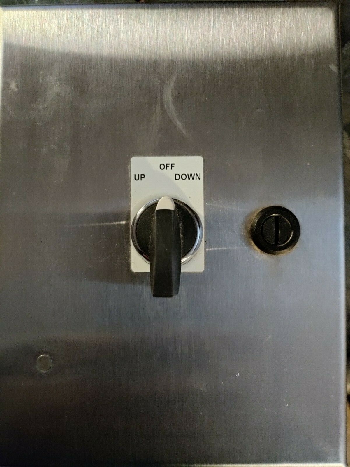 SAGINAW CONTROLS CUSTOM UP AND DOWN BOX/CONTROL 24DC SCE-8066ELJSS | eBay