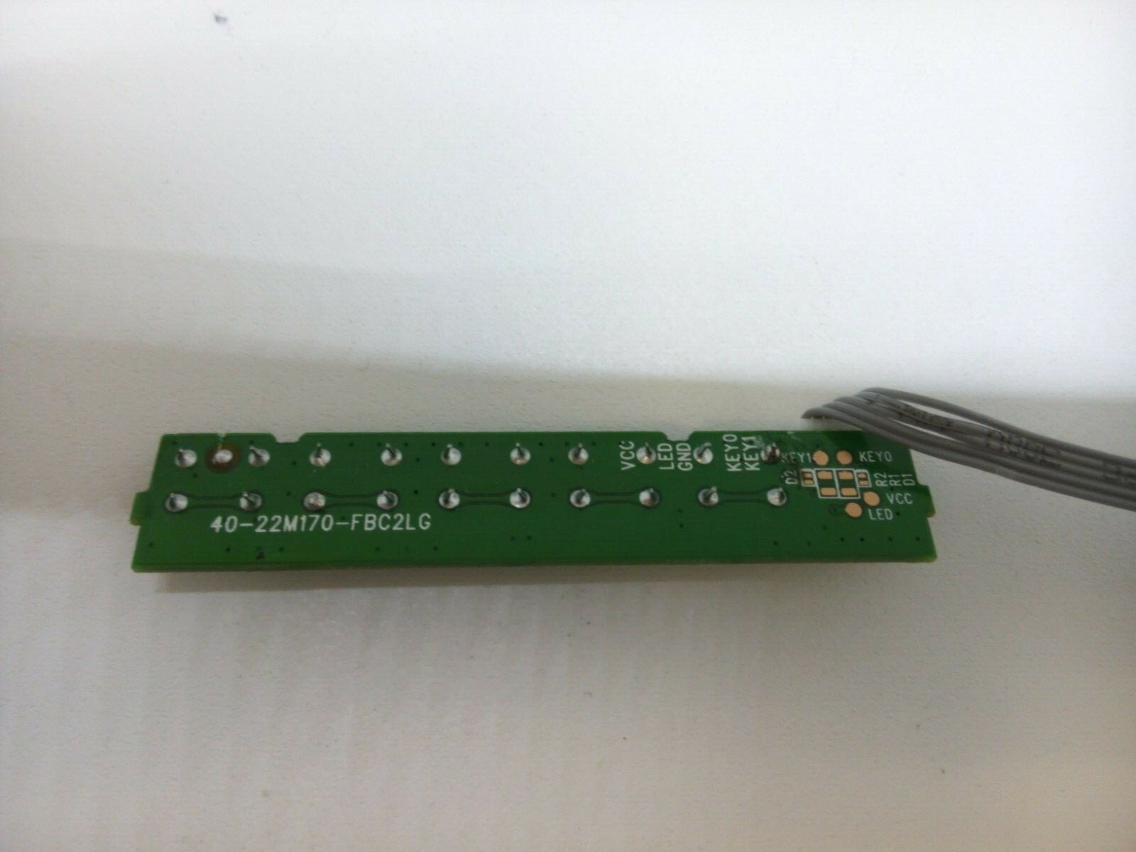 ONN ONA24HB19T01 24" Monitor Power Button Board w/ Cable 40-22M170 ...