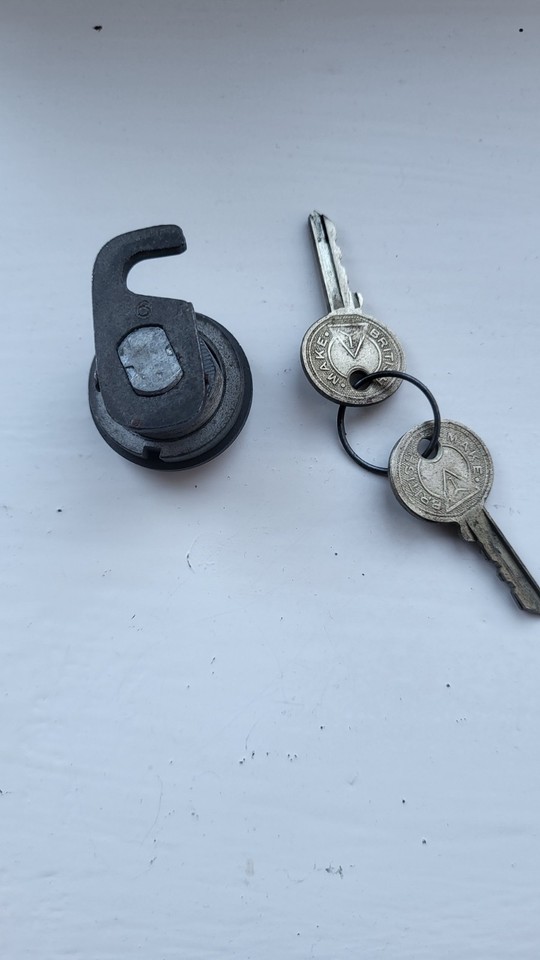 Classic Land Rover Series 1 / 2 / 2a Door Lock Zeni NOS | eBay UK
