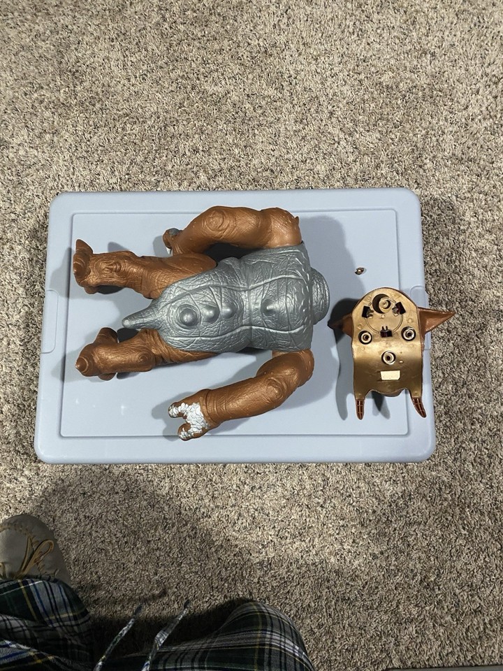 Inhumanoids Metlar With Separate Head Needs Repair But Can Be Posed ...