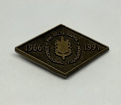 Phi Delta Kappa Educational Foundation 1991 25th Anniversary Lapel Pin ...