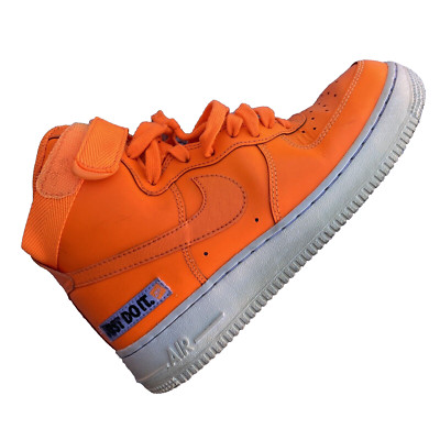 NIKE Boy's Total Orange Air Force 1 High LV8 GS High Top Sneakers -7Y ...