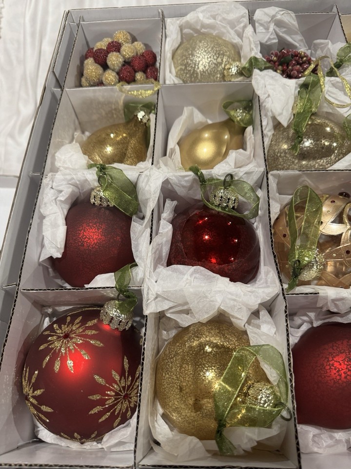 Lot of 60 Vintage FRONTGATE christmas ornaments, Holiday In Original ...